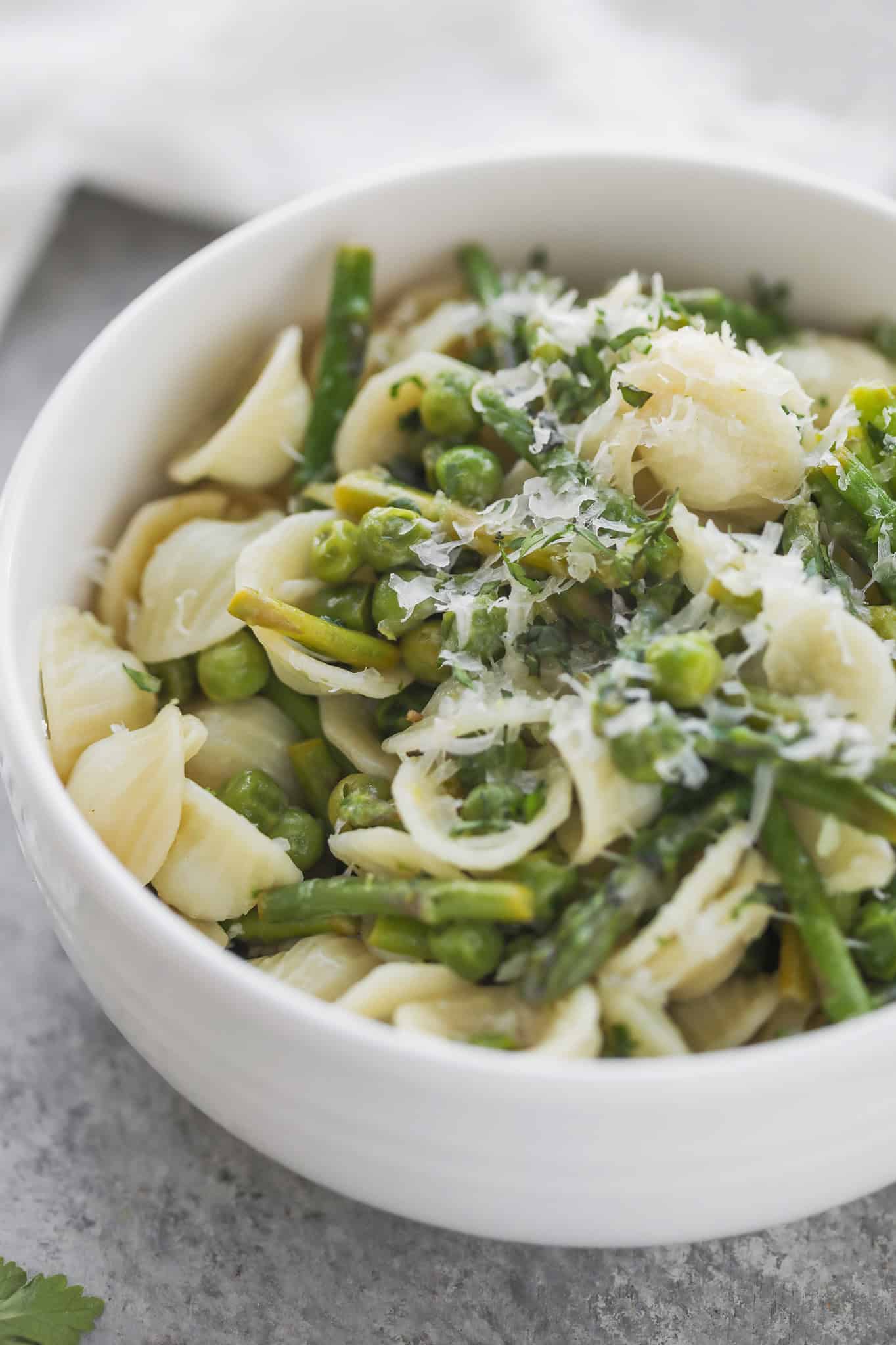 Pea and Asparagus Pasta - Delish Knowledge