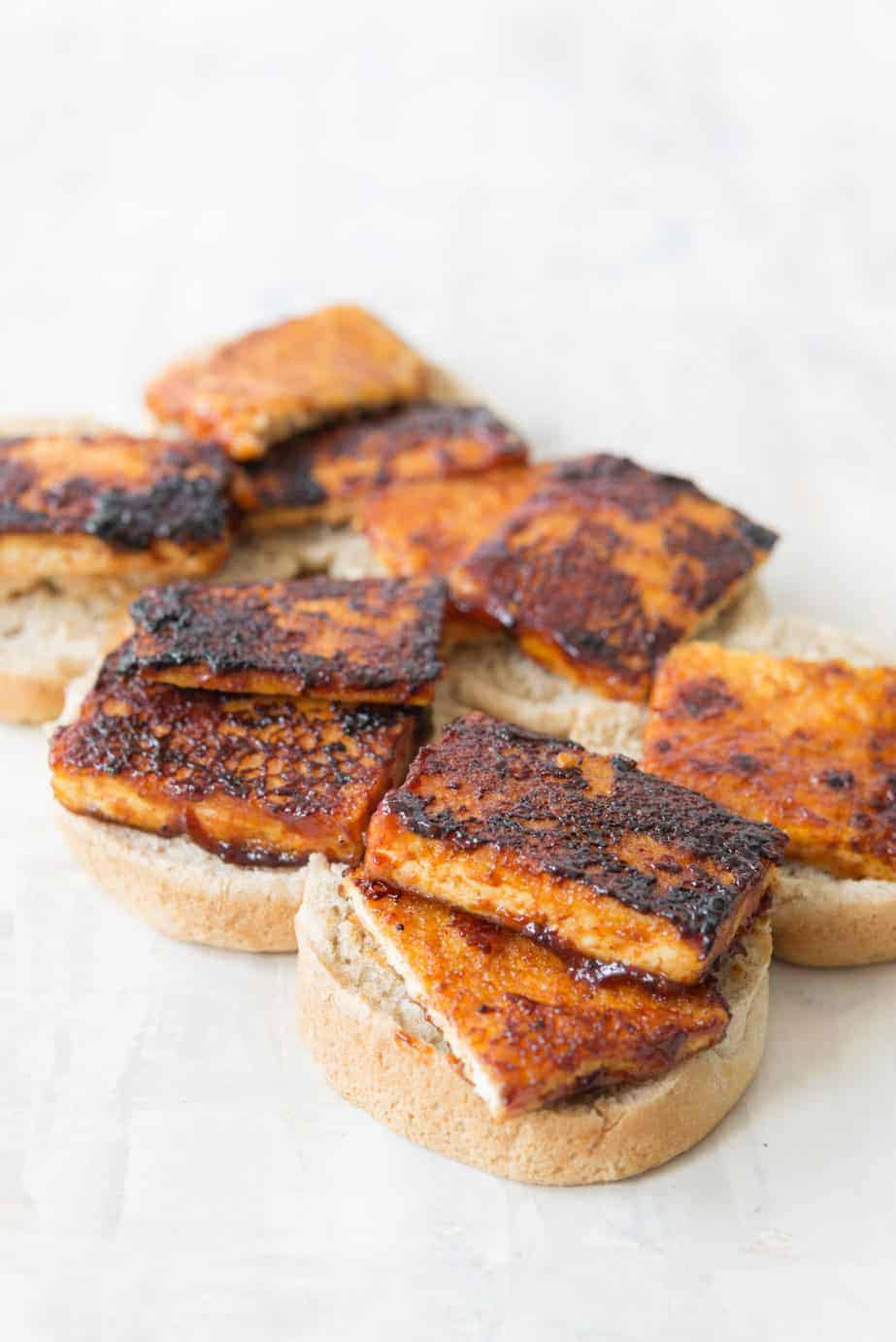 BBQ Tofu Sliders with Apple Slaw - Delish Knowledge BBQ Tofu Sliders with Apple Slaw - Delish Knowledge