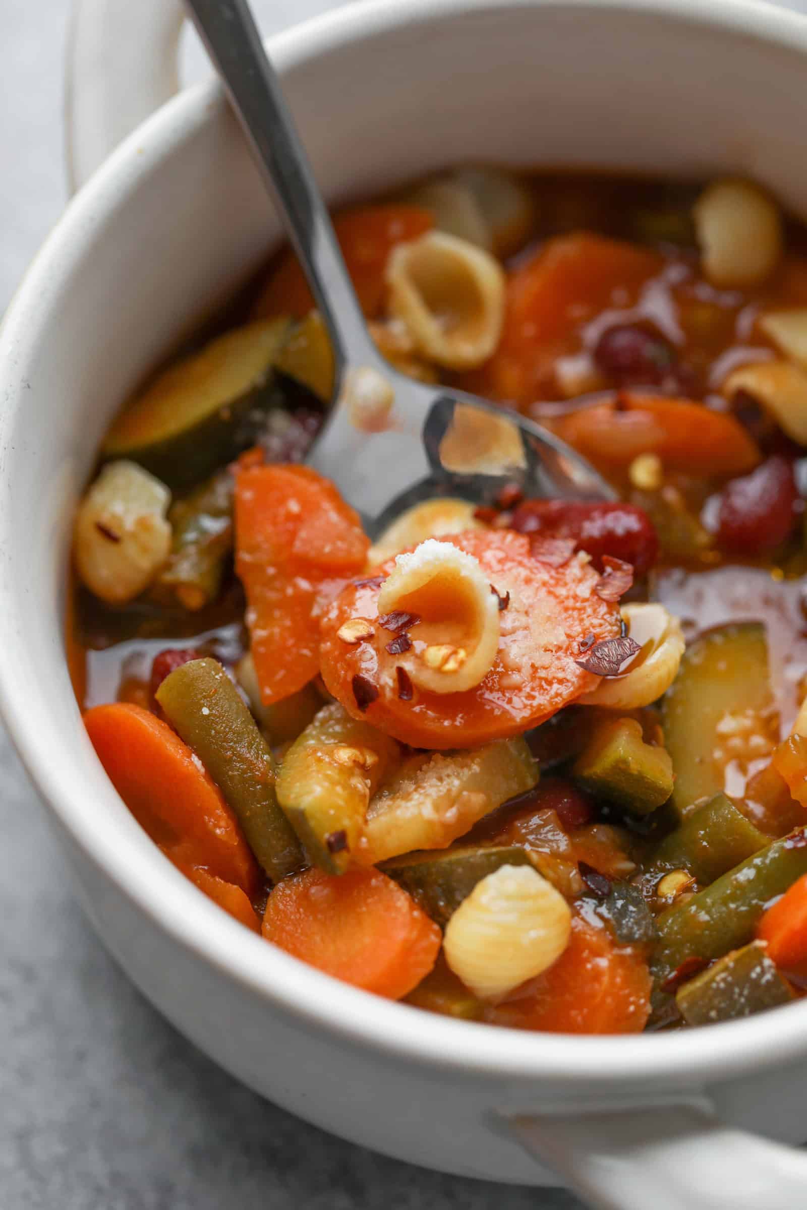 Healthy Minestrone Soup - Delish Knowledge