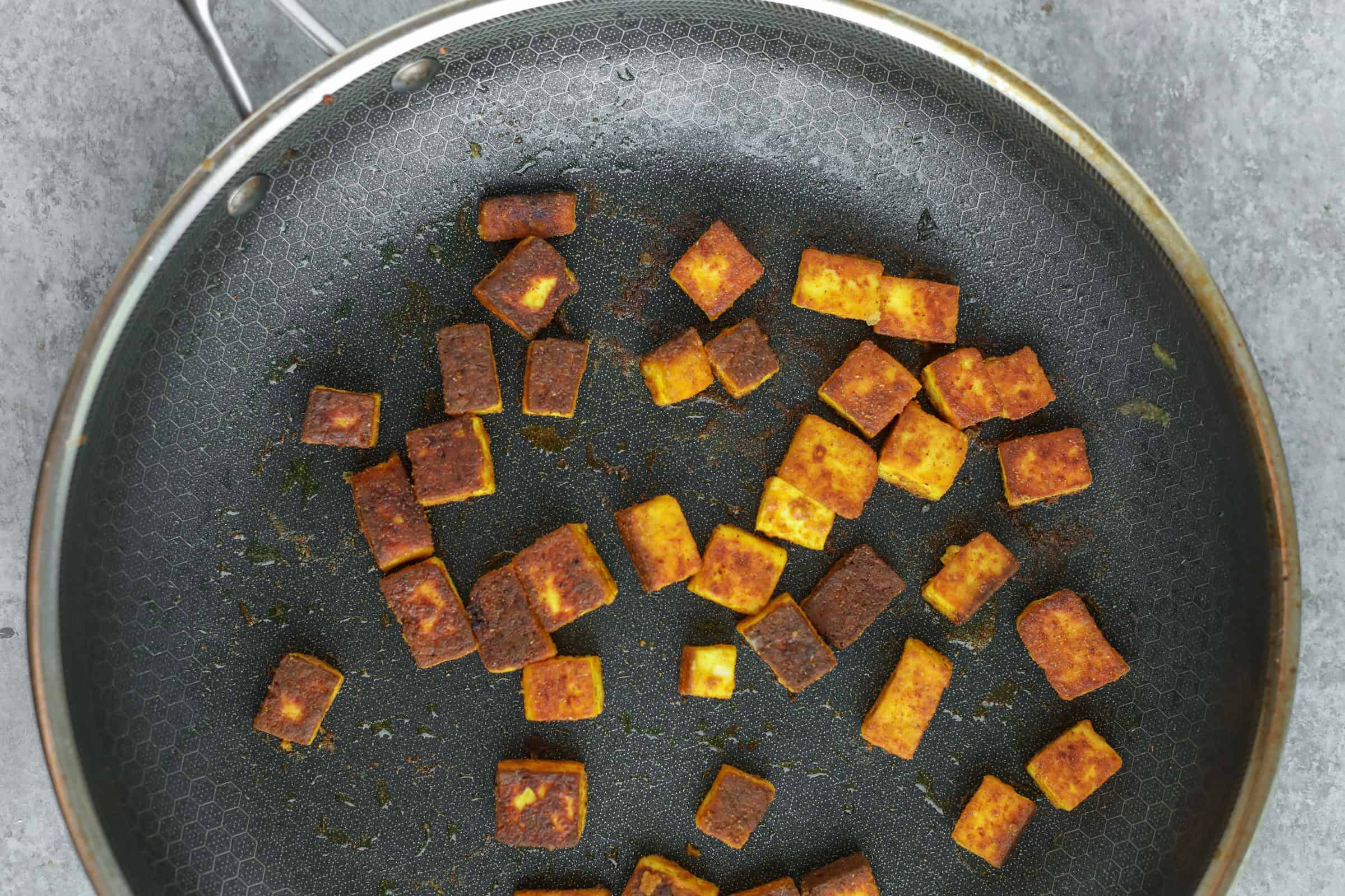 Spicy Paneer Bites with Mint Chutney Sauce - Delish Knowledge