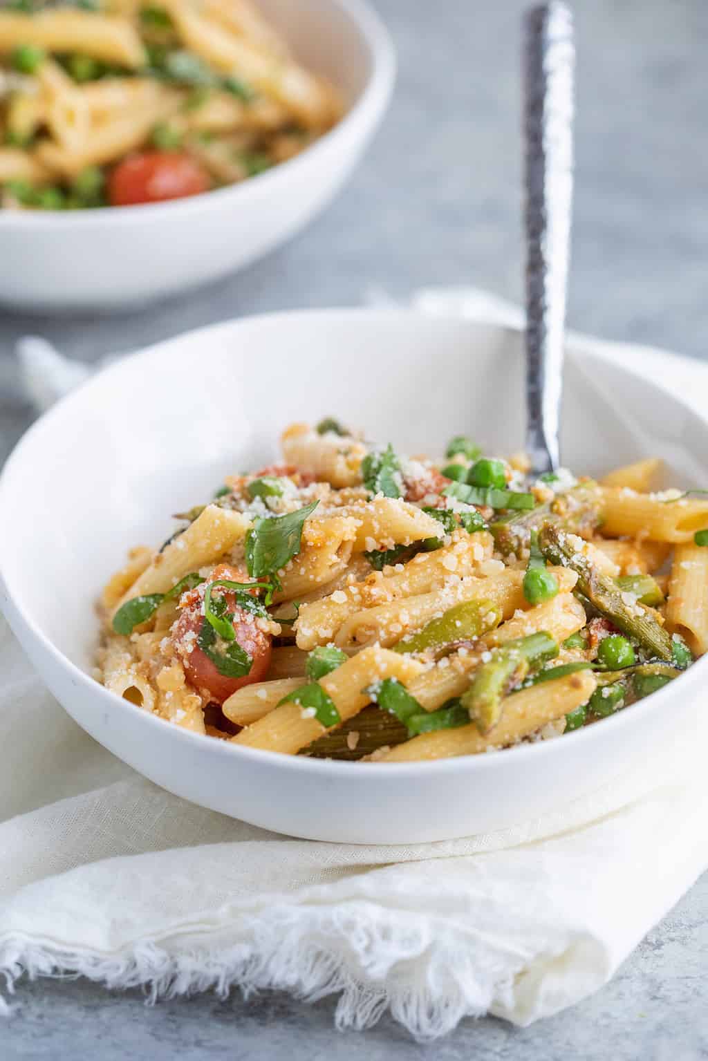 Healthy Pasta Primavera - Delish Knowledge