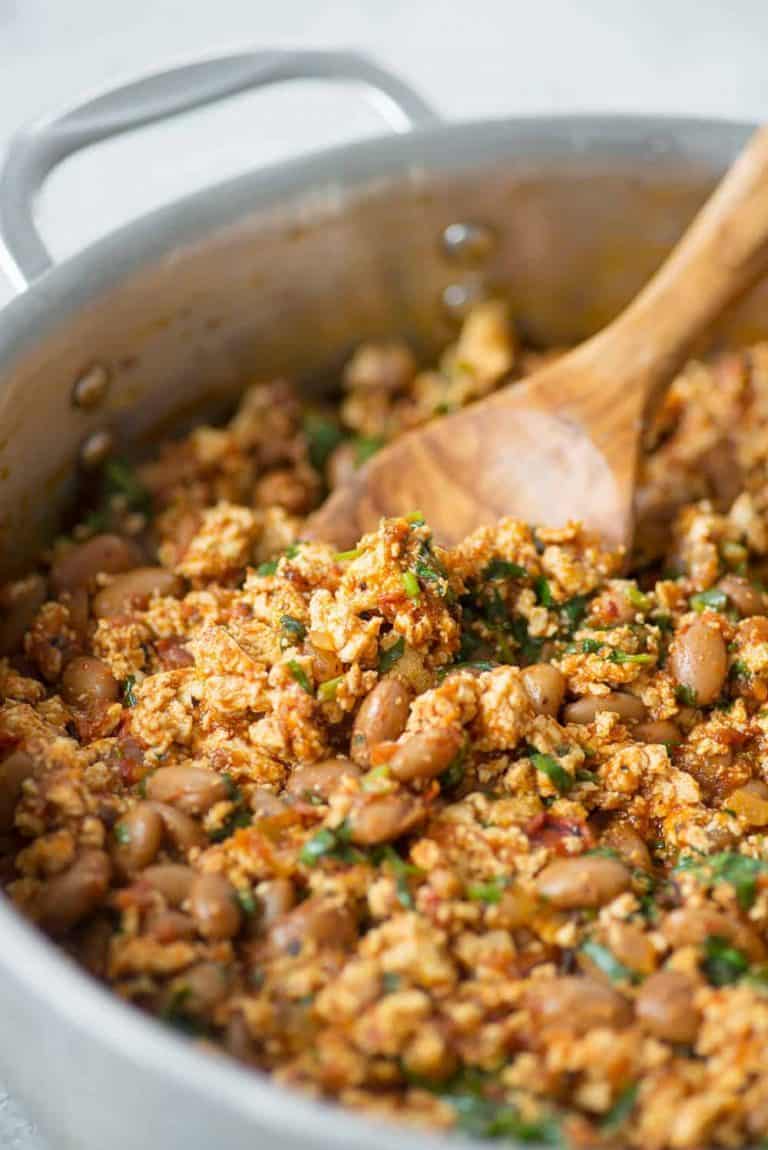 Copycat Chipotle Tofu Sofritas Recipe (Vegan) - Delish Knowledge