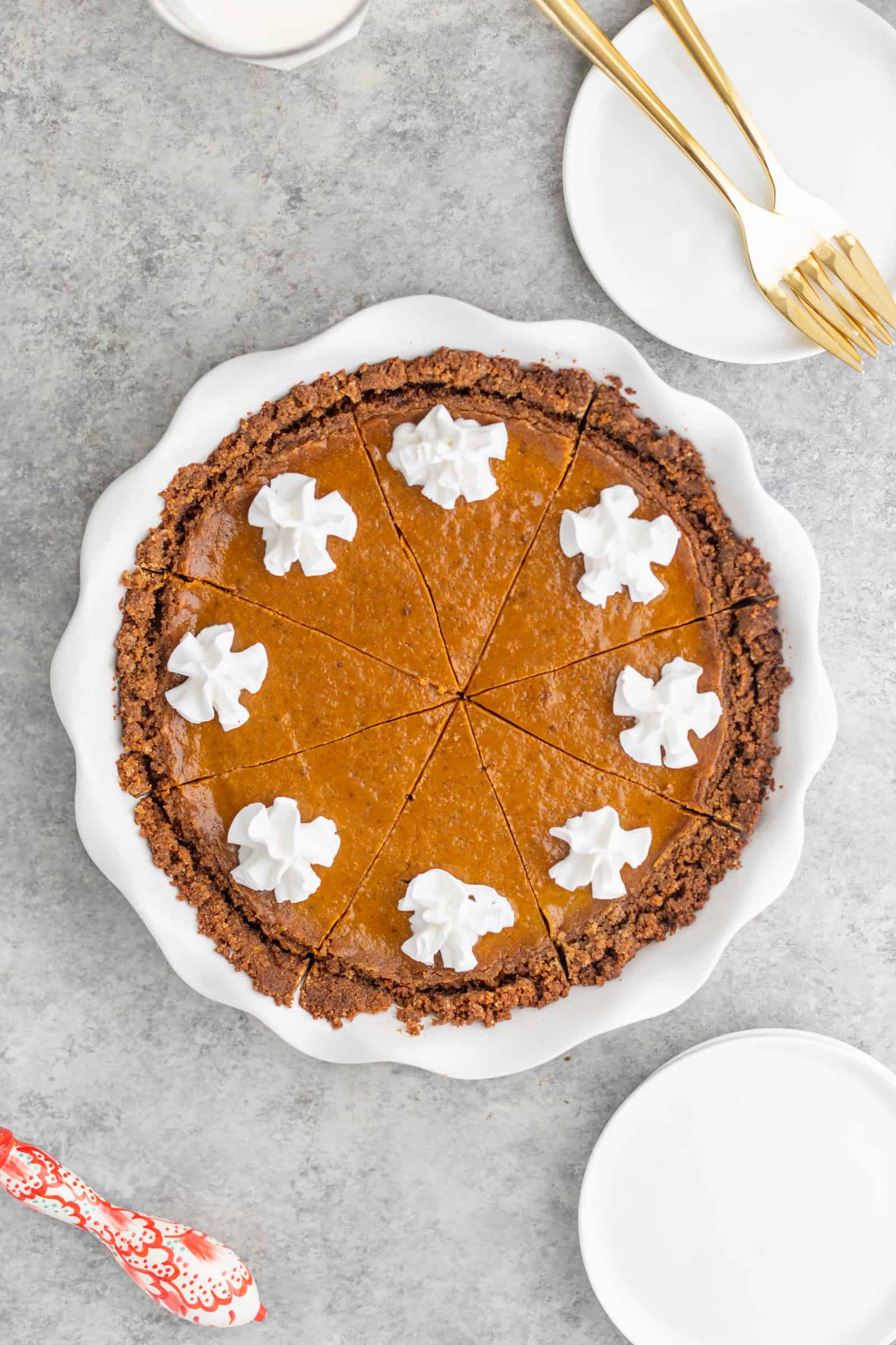 Vegan Pumpkin Pie with Graham Cracker Crust - Delish Knowledge