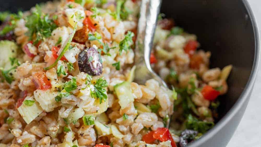 16 Meatless Lunch Ideas - Delish Knowledge